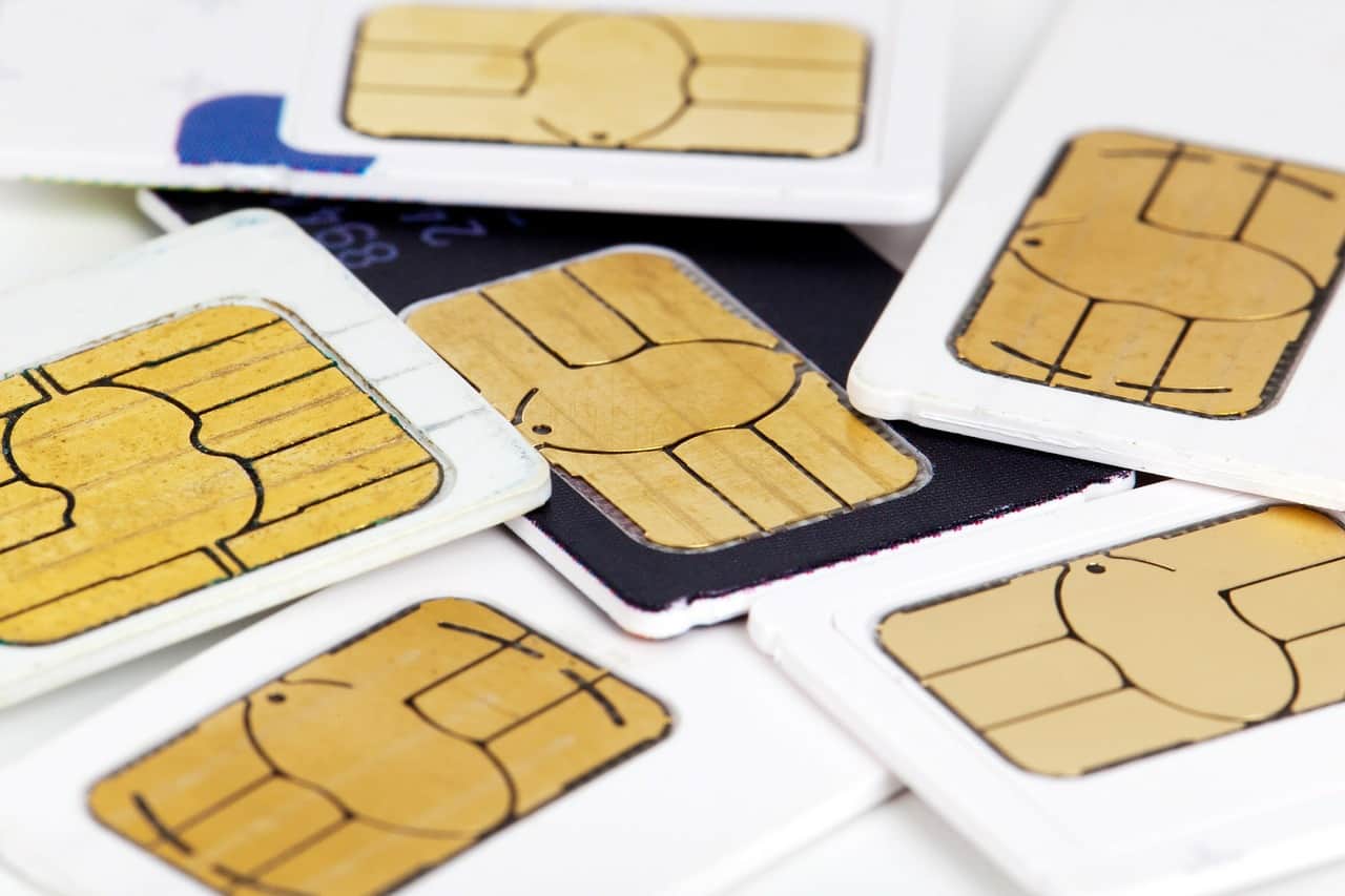 Mini, micro, nano, découpe, tout savoir sur la carte SIM
