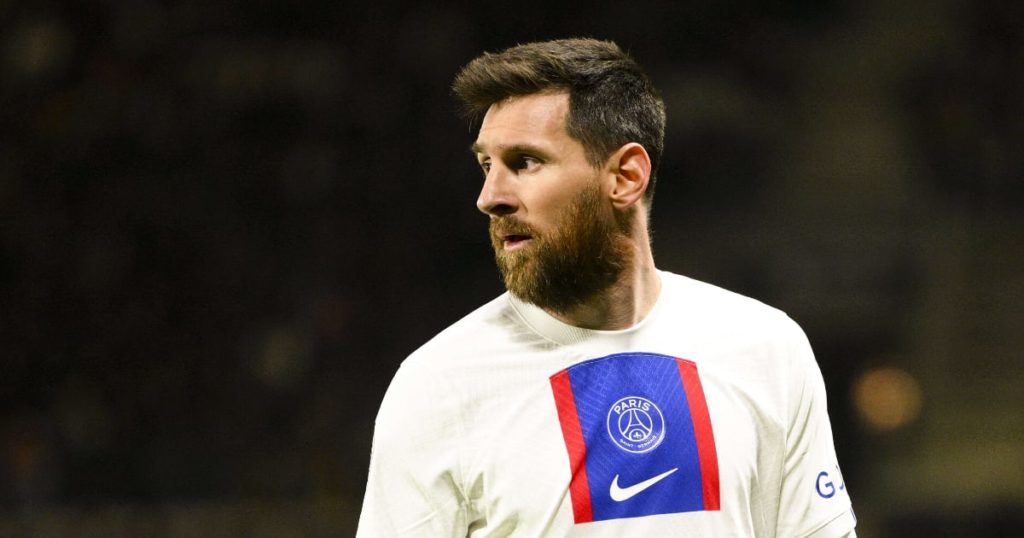 Messi, la sortie (très) musclée d'Emmanuel Petit